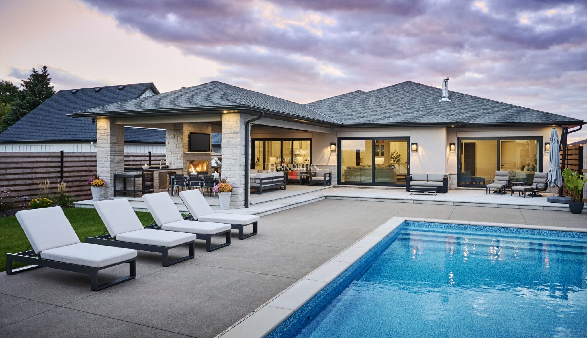 Smart Design Ideas to Keep Your Custom Home Cool - Homes By Hendriks